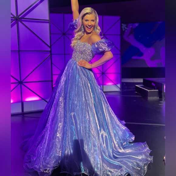 Rachel Allan | Dresses | Couture Rachel Allen Gown | Poshmark